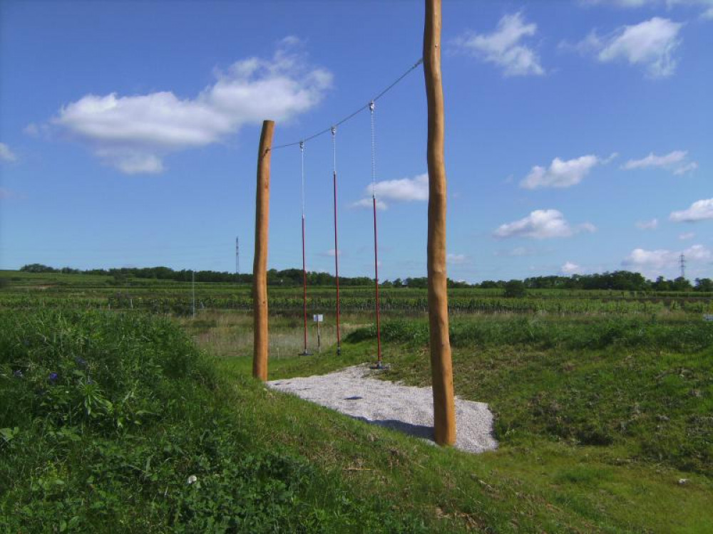 REFERENZEN | Langenlois, Spielplatz Lange Sonne